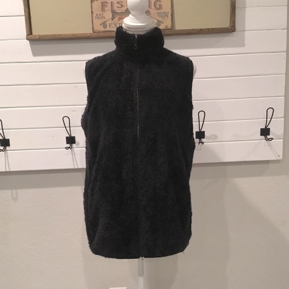 Emily Stacy | Jackets & Coats | Emily Stacy Zip Front High Neck Faux ...